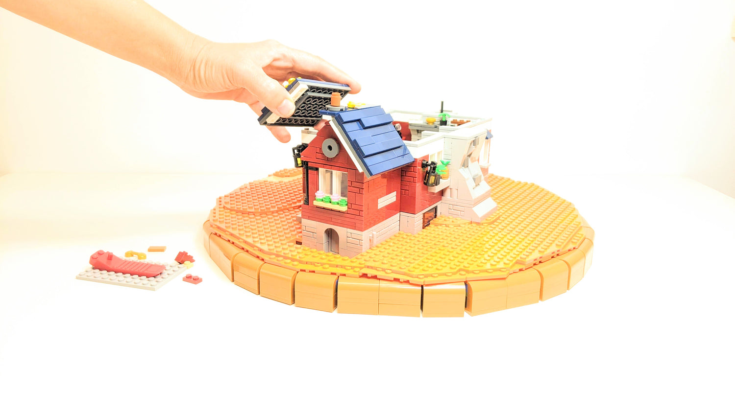 Latericius: Building brick sets and compatible toys